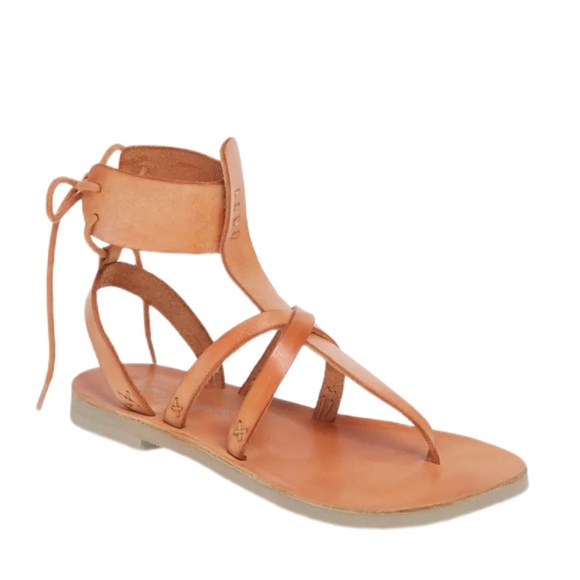 Free People | Shoes | Free People Vacation Day Sandals In Natural ...